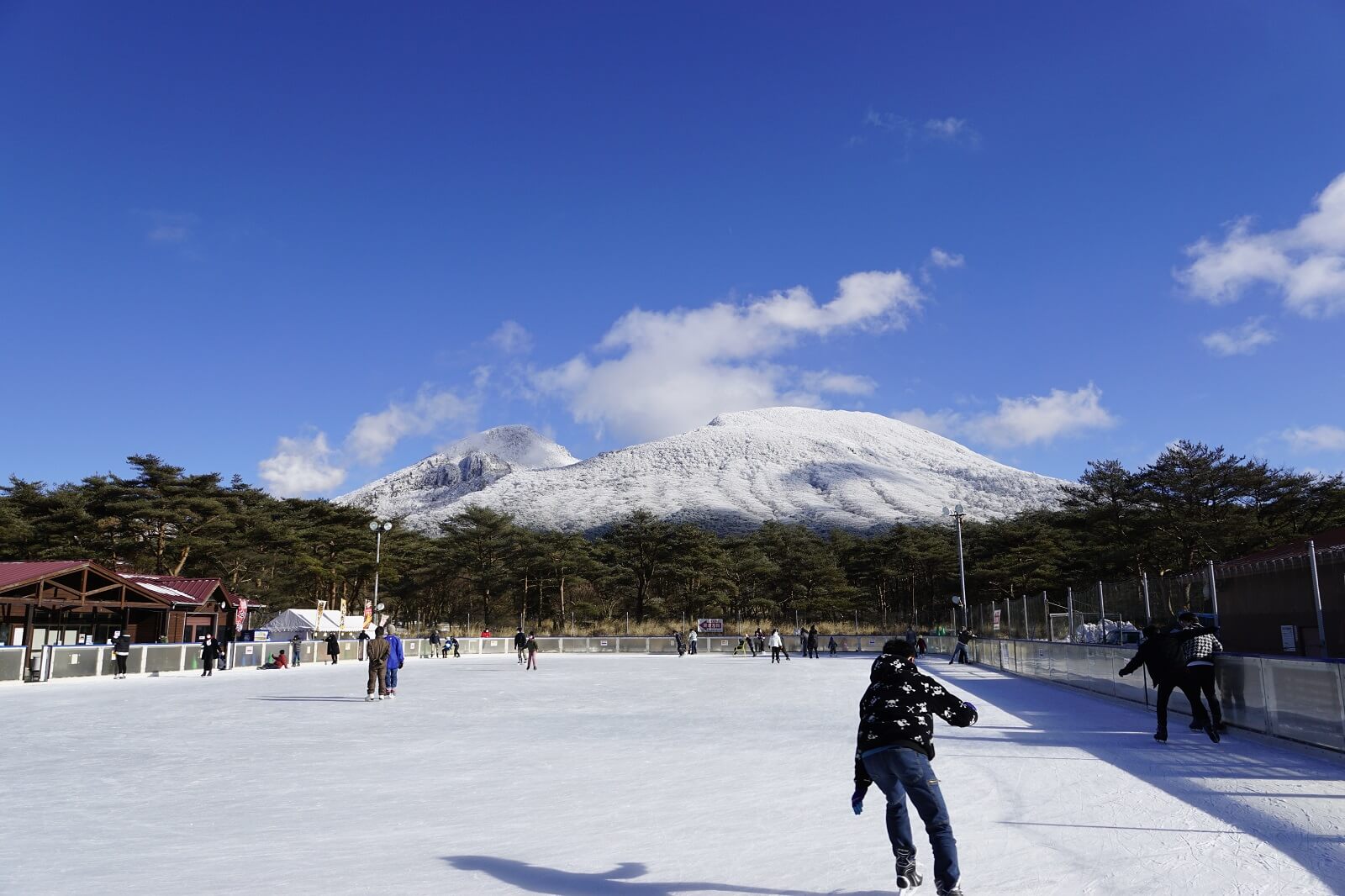 Ice skating - Kirishima Geopark